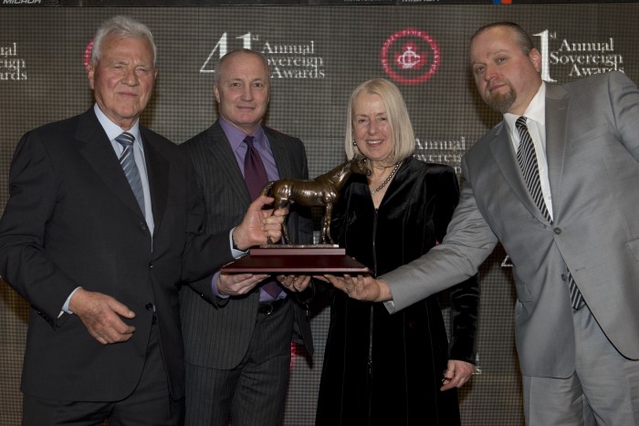 Catch a Glimpse takes Horse of the Year – The Jockey Club Canada